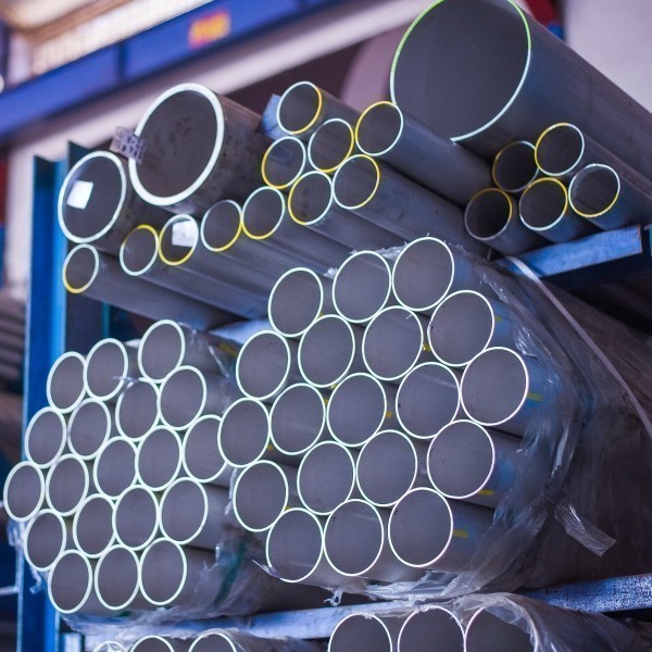 Pipa Stainless Steel 304 Seamless SCH 40 2 1/2 In x 6 M | Sutindo Store